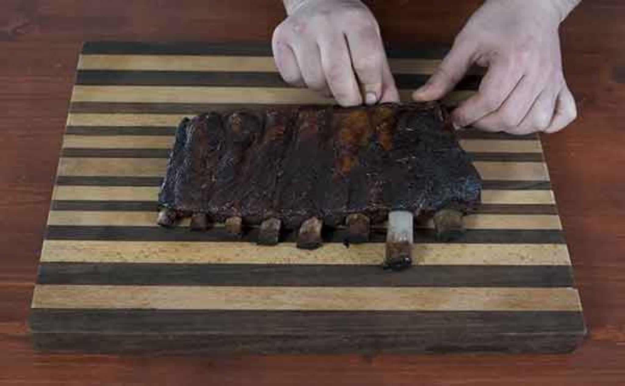 Ricetta Bbq Ribs: La ricetta definitiva per fare barbecue ribs da panico
